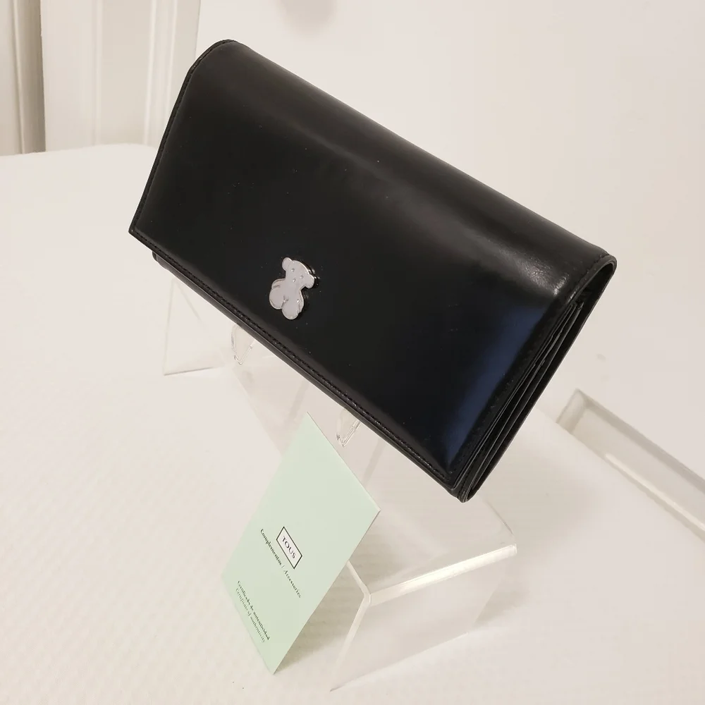 Tous | Bags | Tous Black Smooth Leather Flapover Snap Close Wallet ...